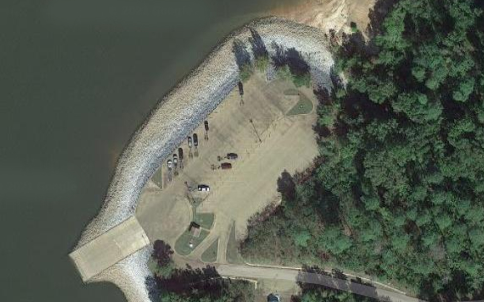 Coles Point Lake Ramp 2 – Mississippi Crappie Trail